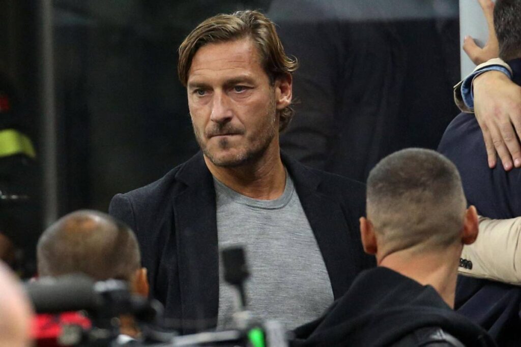 Allenatore Roma, Totti rivela: "Conte o Allegri? Hanno già firmato per ...